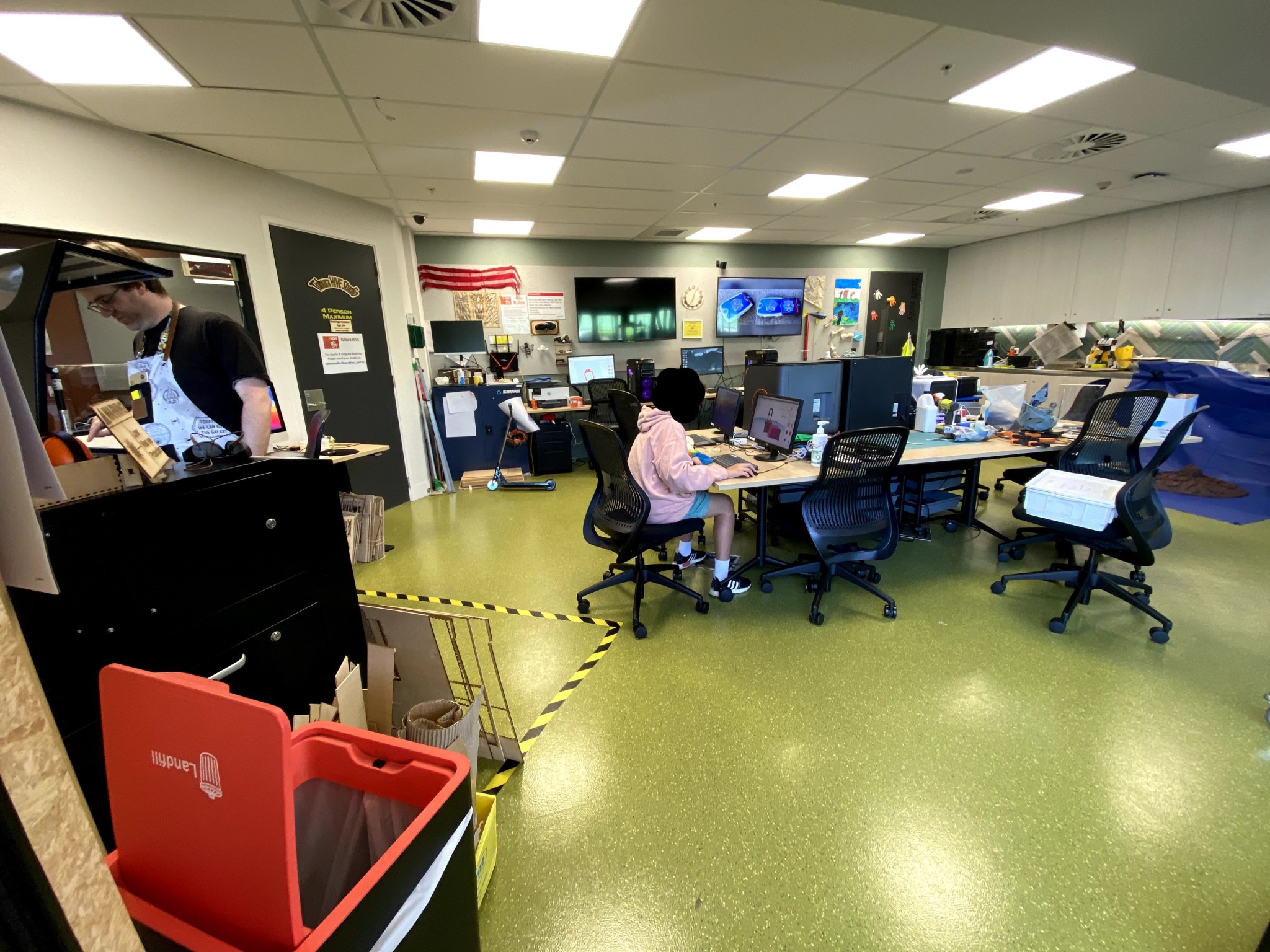 New Zealand Library Work: Tūhura HIVE Makerspace – Justin The Librarian